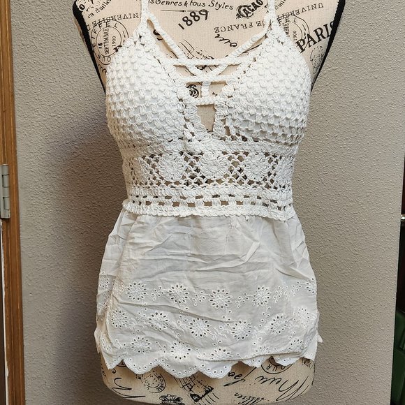 Tops | White Crochet Cutout Lace Panel Backless Halter Top New | Poshmark